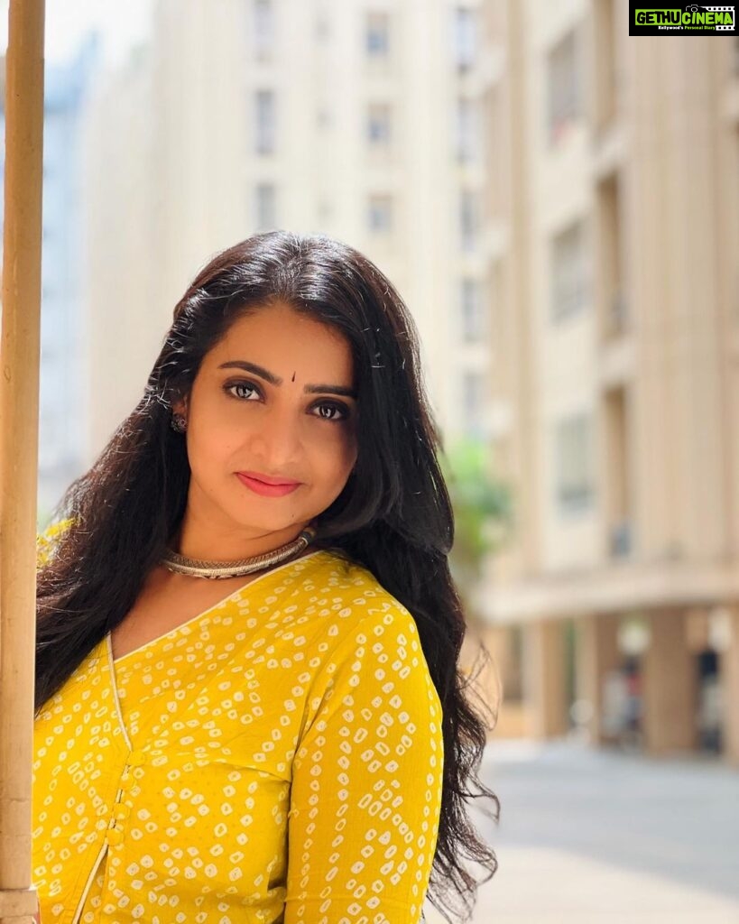 Actress Sujitha HD Photos and Wallpapers December 2022 - Gethu Cinema