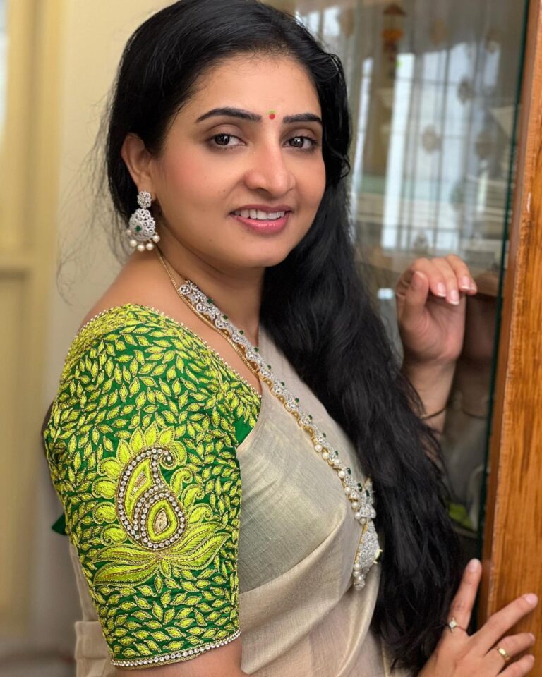 Sujitha Wiki, Biography, Age, Gallery, Spouse and more