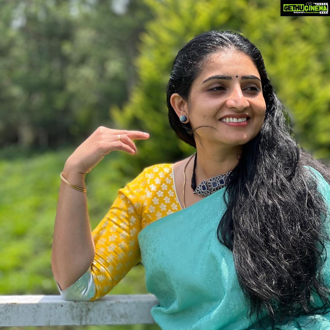 Sujitha Instagram – In the middle of nature and love ️ Nilgiri mountain ...