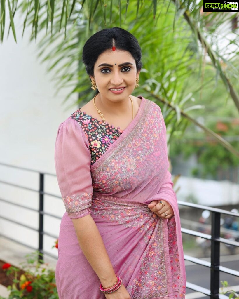 Sujitha Instagram – Something new ☺️ #post Beautiful designer saree @wholesale_collections7777 ...