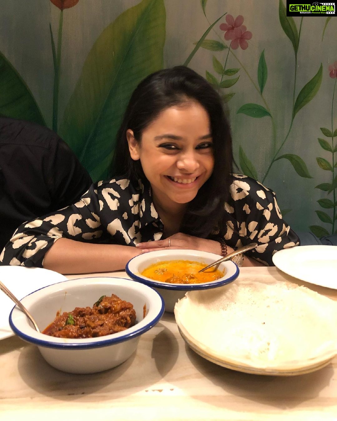 Sumona Chakravarti Instagram – Love = Happiness = Food 🌸♥️🥂 . . 14.02. ...