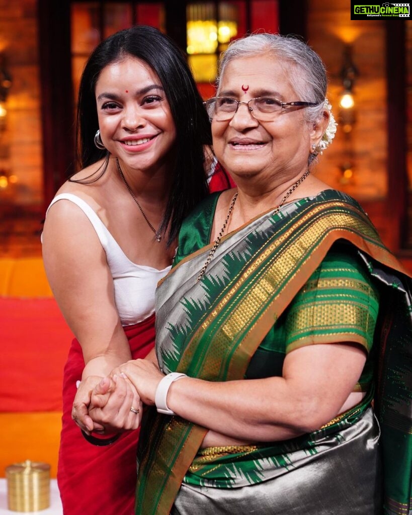 Actress Sumona Chakravarti HD Photos and Wallpapers April 2023 - Gethu ...