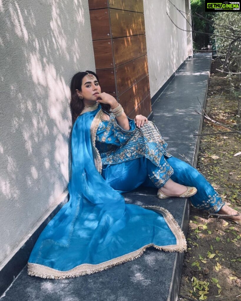 Singer Sunanda Sharma HD Instagram Photos and Wallpapers August 2022 ...