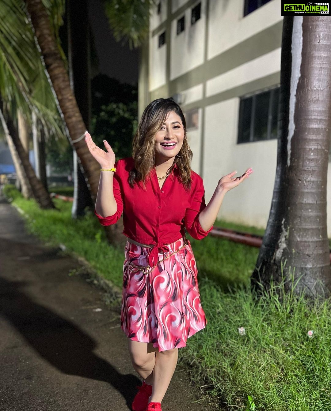 Actress Sunita Gogoi HD Instagram Photos and Wallpapers December 2022 ...