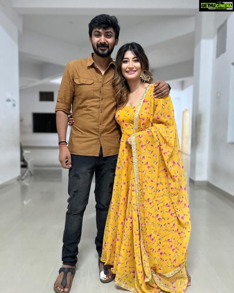 Actress Sunita Gogoi HD Instagram Photos and Wallpapers June 2022 ...