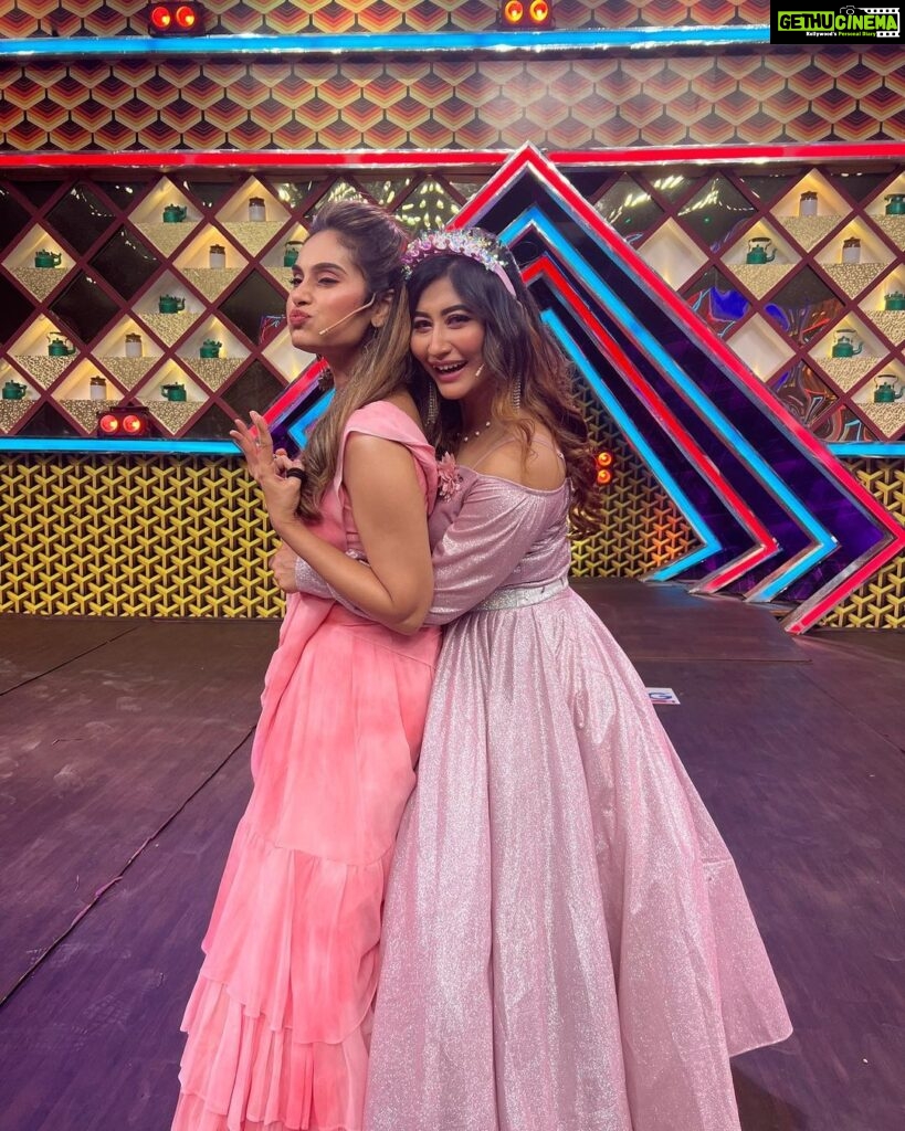 Actress Sunita Gogoi HD Instagram Photos and Wallpapers June 2022 ...