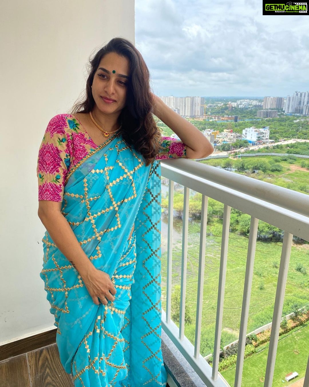 Sureka Instagram – My all time fav colour tanq @rt_fashion_lounge fr ...