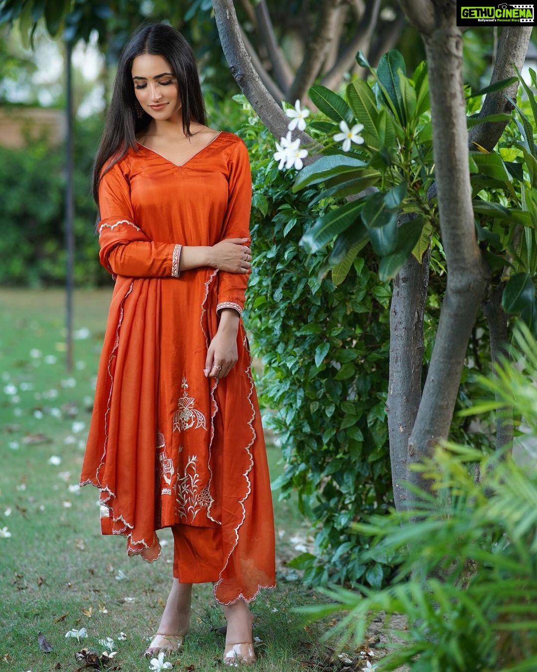 Tanu Grewal's Most Liked Photos and Posts - Gethu Cinema