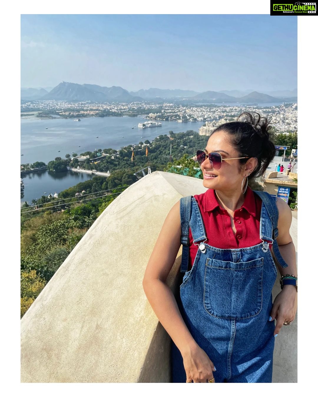 Actress Toral Rasputra HD Instagram Photos and Wallpapers December 2022 ...