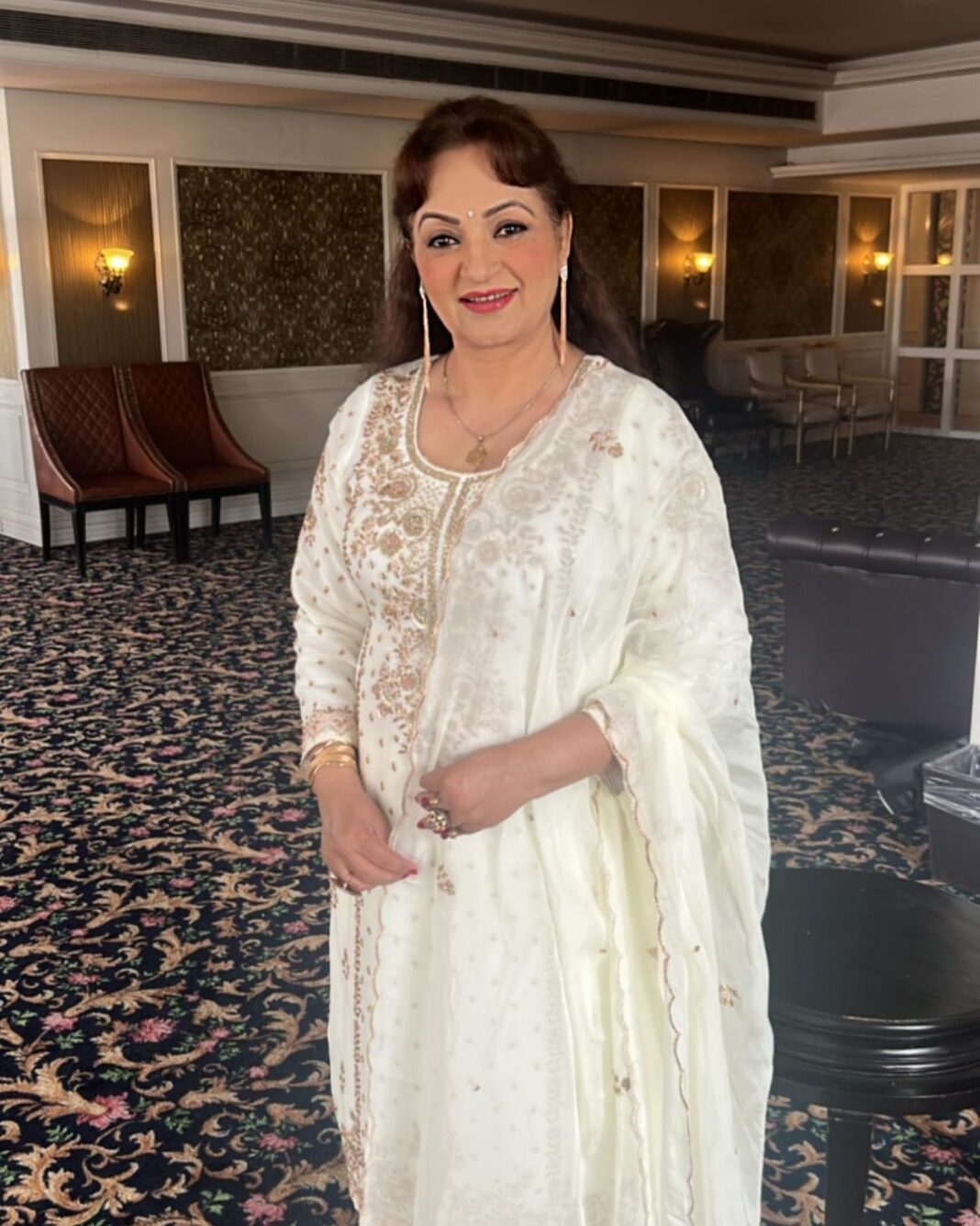 Actress Upasana Singh HD Photos and Wallpapers September 2022 | Gethu Cinema