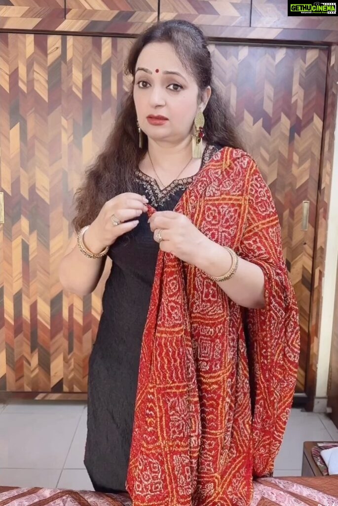 Actress Upasana Singh HD Instagram Photos and Wallpapers December 2022 ...