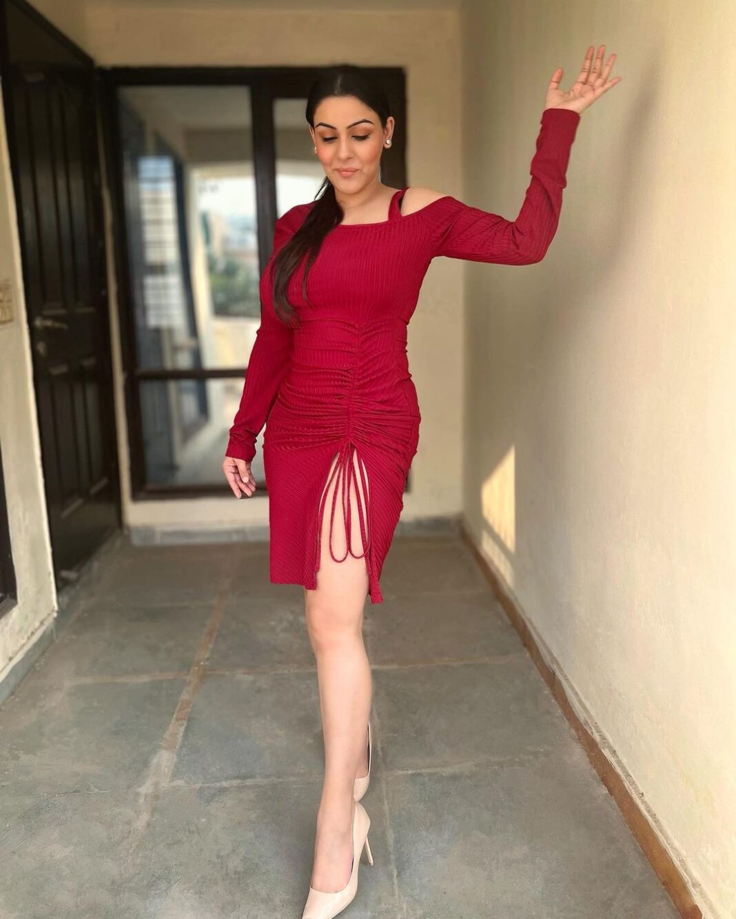 Actress Yamini Malhotra HD Photos and Wallpapers November 2022 | Gethu ...