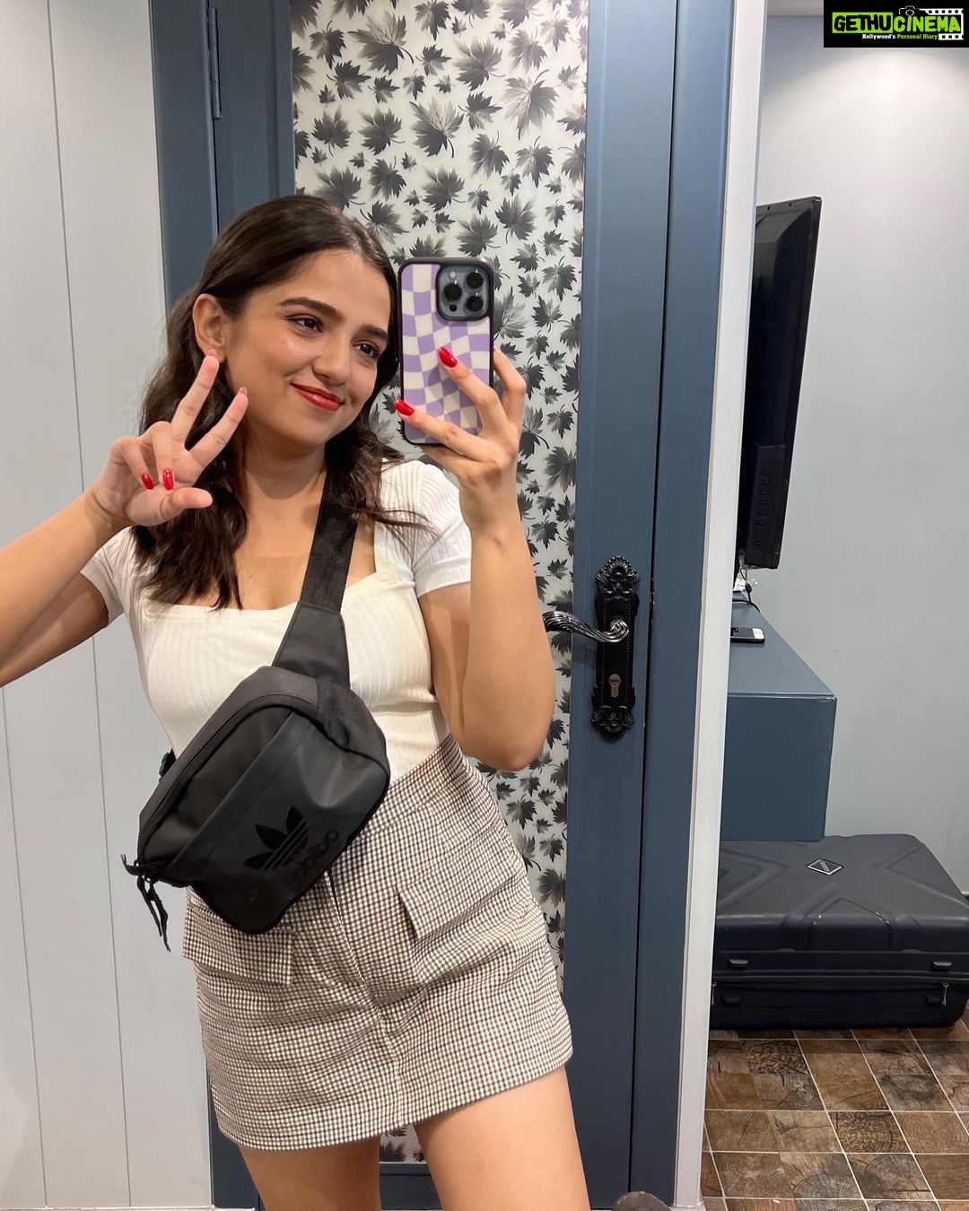 Ahsaas Channa Instagram – That girl! | Gethu Cinema