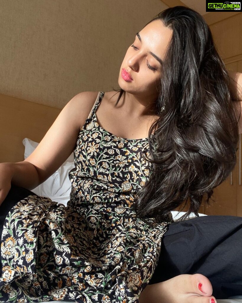 Actress Ahsaas Channa HD Instagram Photos and Wallpapers August 2022 ...