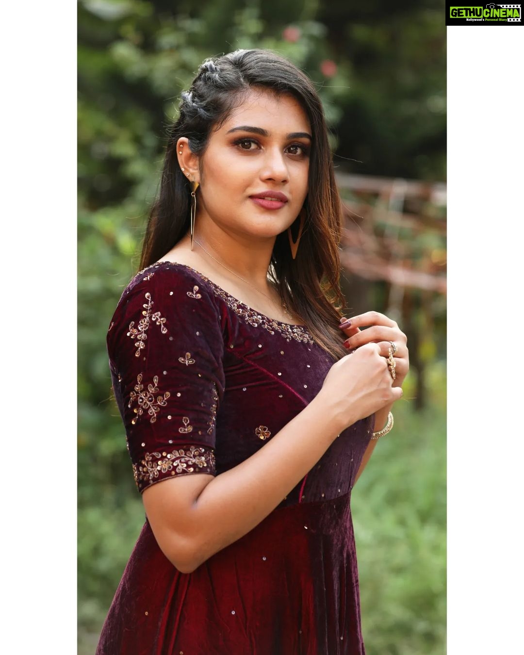 Alina Padikkal Instagram – Effortlessly gorgeous @alina.padikkal 😍😘 ...