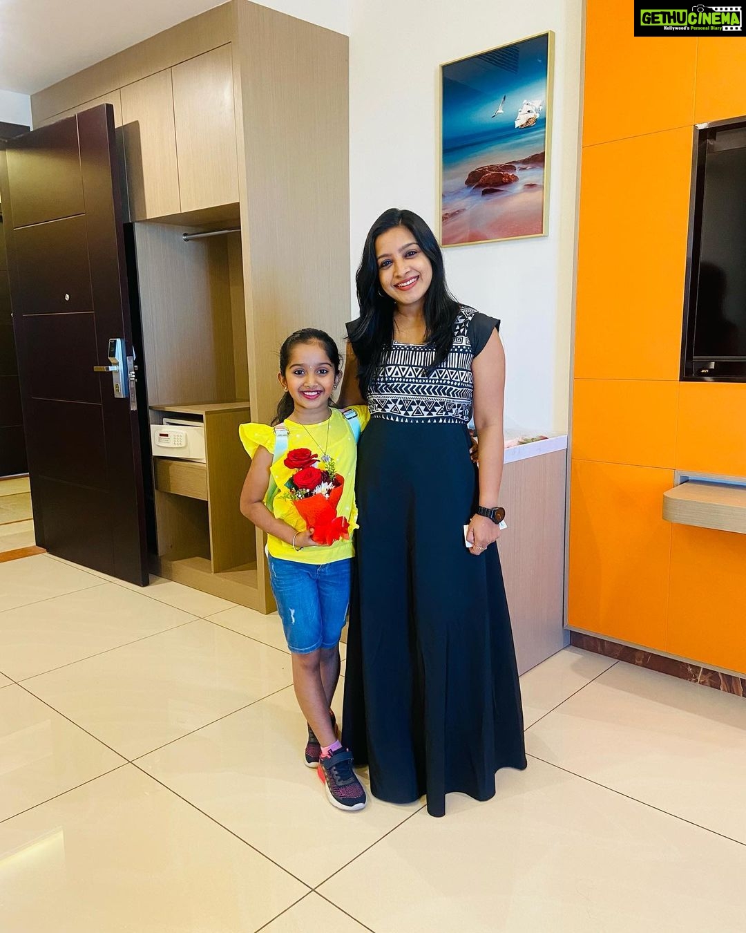 Actress Alphy Panjikaran HD Photos and Wallpapers March 2023 - Gethu Cinema