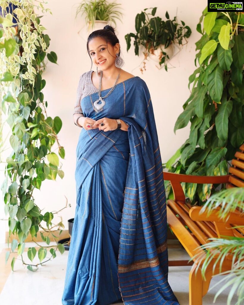 Actress Alphy Panjikaran HD Photos and Wallpapers May 2023 - Gethu Cinema