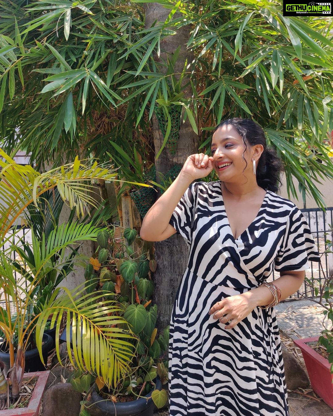 Actress Alphy Panjikaran HD Photos and Wallpapers May 2023 - Gethu Cinema