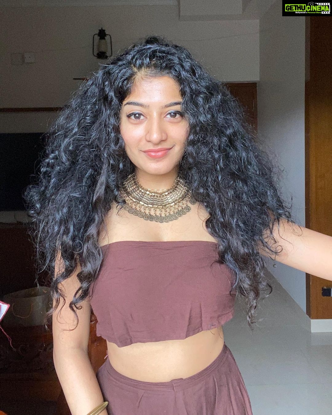 Anjali P Nair Instagram – Feeling brown today🐻🐻 | Gethu Cinema