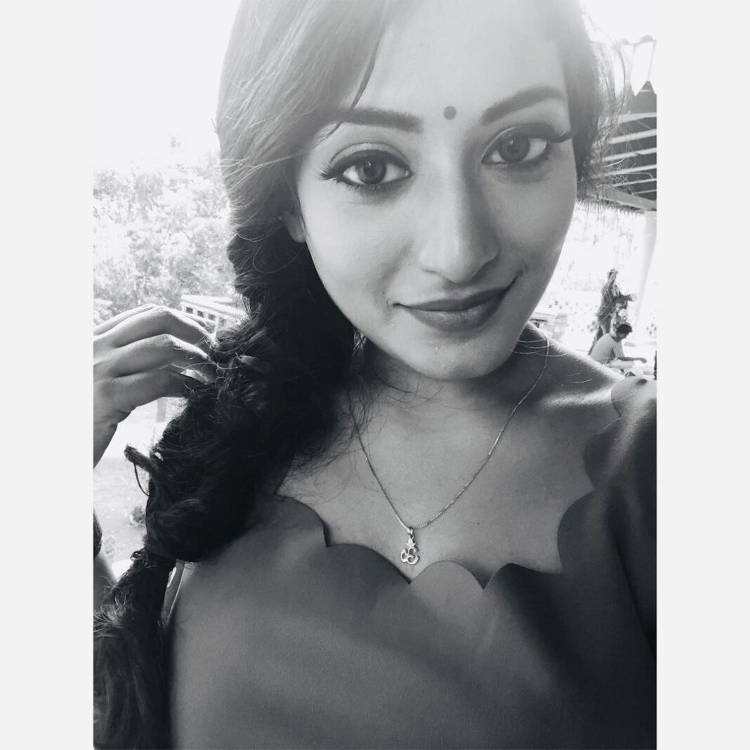 Actress Anjali P Nair HD Instagram Photos and Wallpapers October 2020 ...