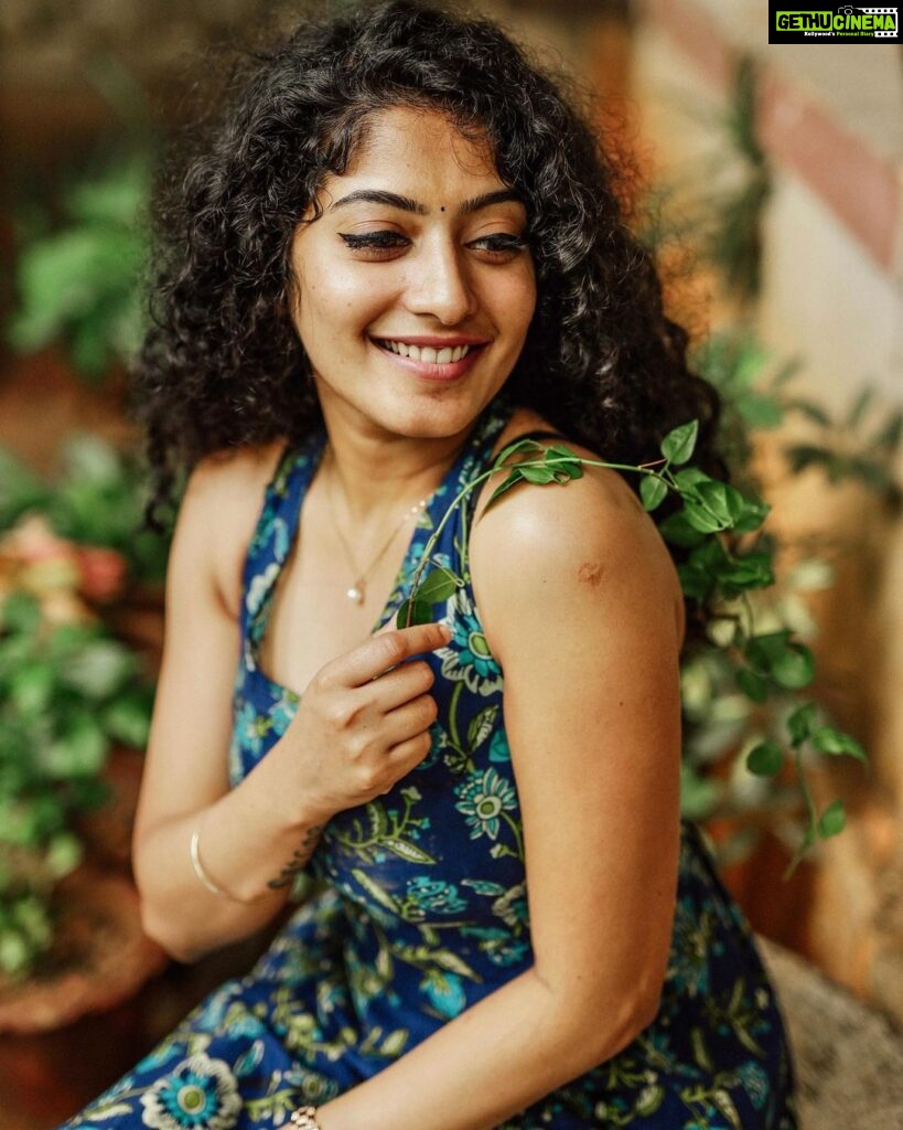 Actress Anjali P Nair HD Instagram Photos and Wallpapers December 2022 ...