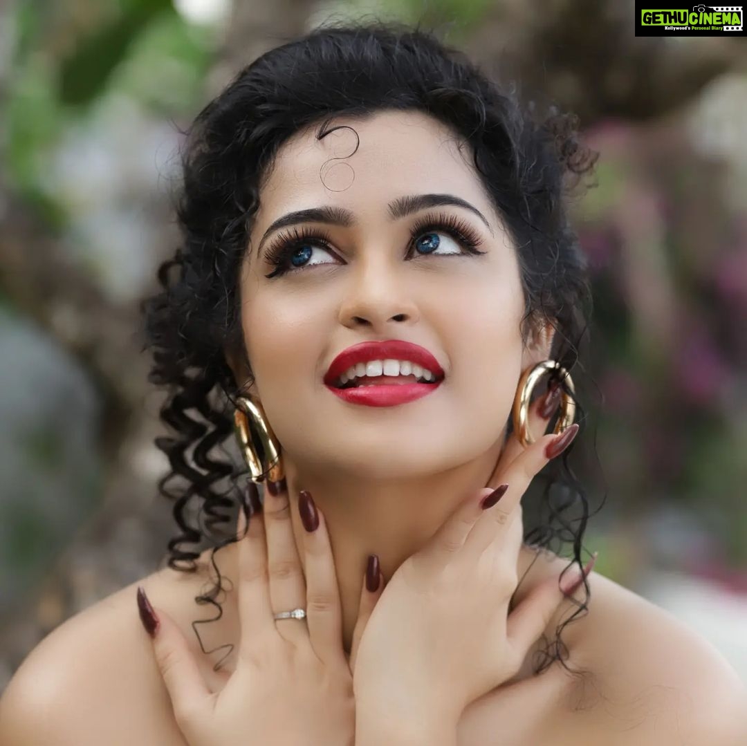 Apsara Rani Instagram – “Trust your beauty to shine from your eyes and ...