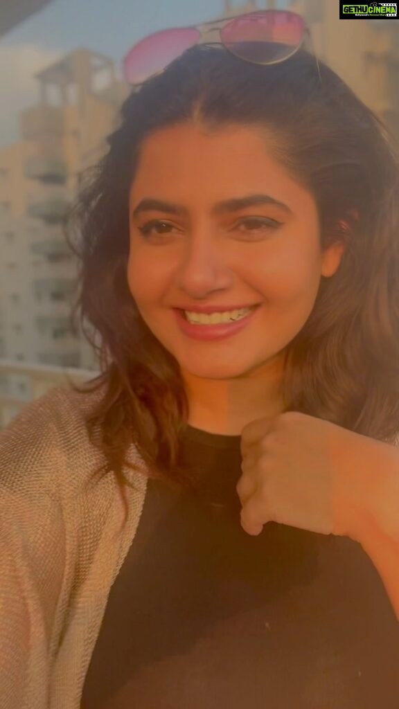 Actress Ashima Narwal HD Photos and Wallpapers April 2023 - Gethu Cinema