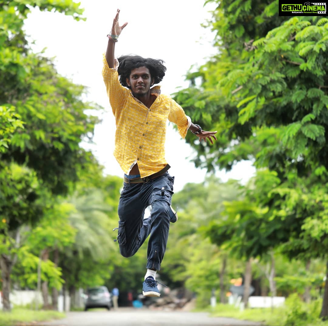 Bala Instagram – Thenja munjai vaithukondu Panji varum vettukilli🙏 | Gethu Cinema