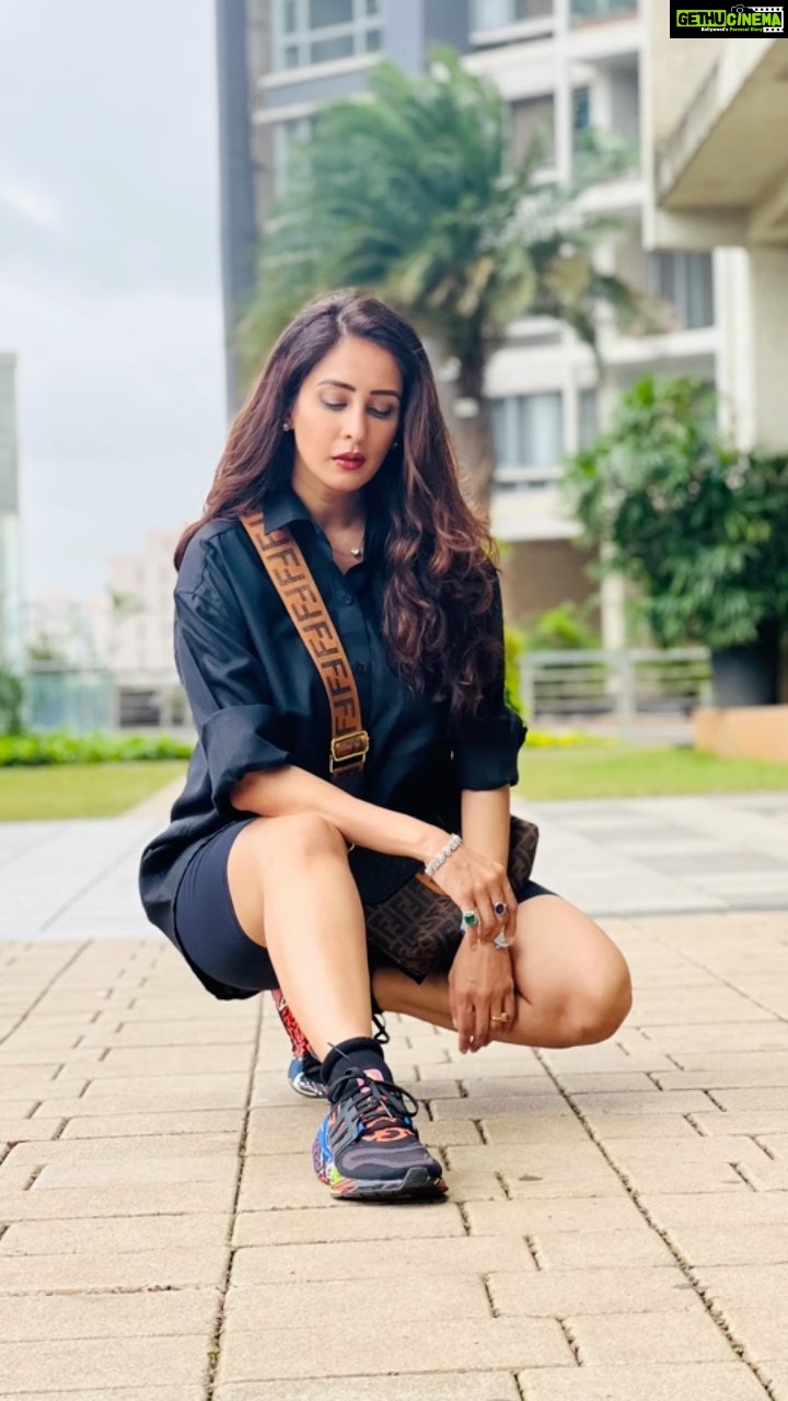 Actress Chahatt Khanna HD Instagram Photos and Wallpapers August 2022 ...