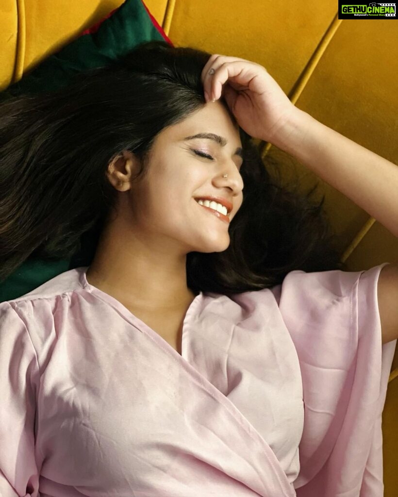 Actress Deepthi Manne HD Instagram Photos and Wallpapers January 2023 ...