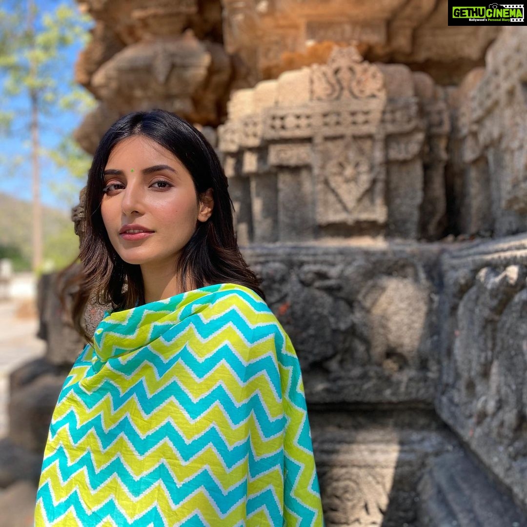Harshita Gaur Instagram – 💚 @tarungohel91 @ritwikbhowmik .. you don’t ...