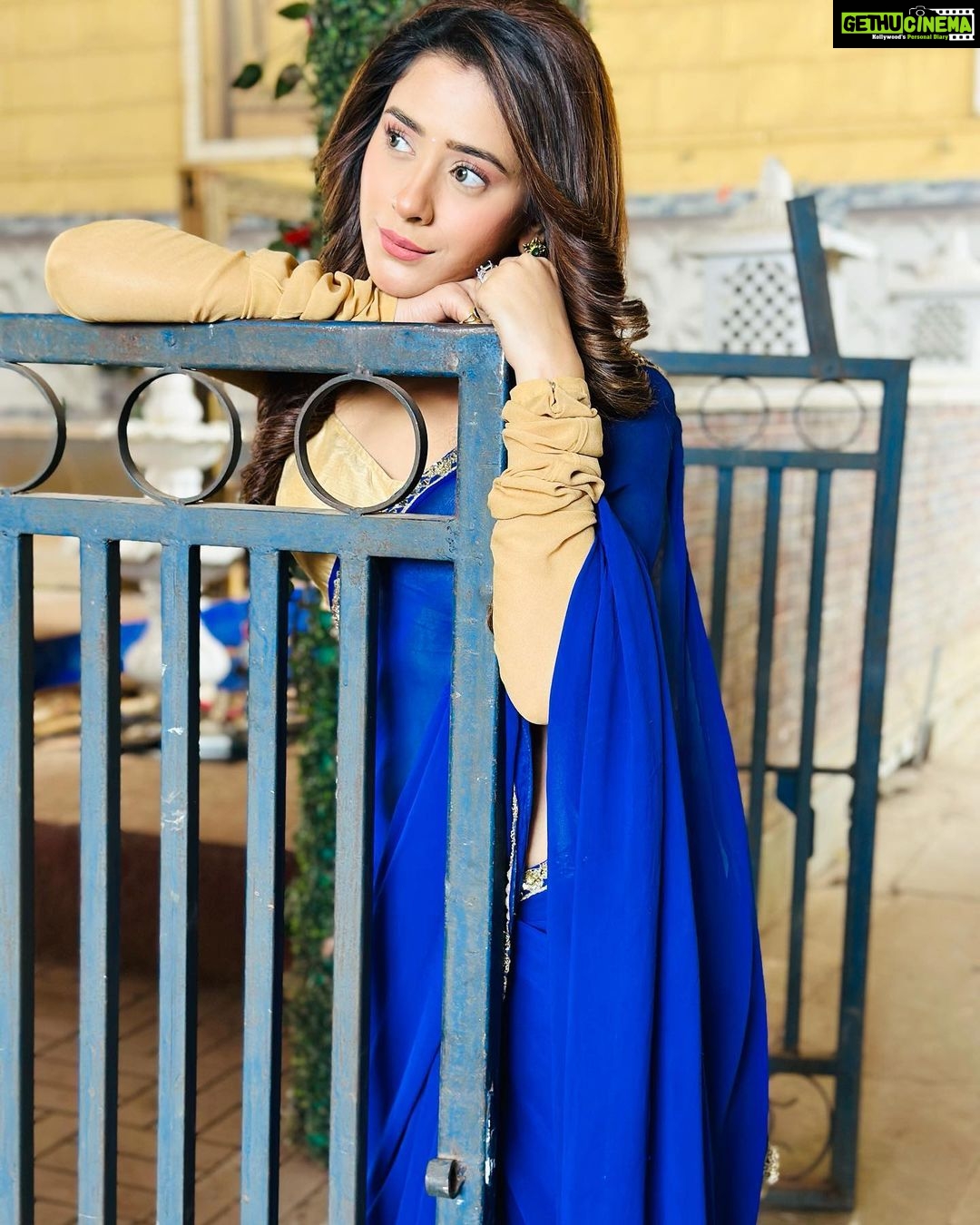 Hiba Nawab Instagram – Sayu sayu sayuriiii 💕 #wtha Monday to Saturday ...