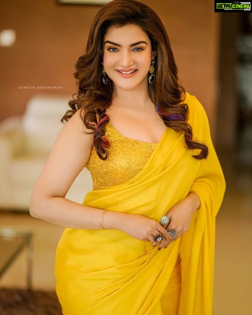 Actress Honey Rose HD Instagram Photos and Wallpapers March 2023 ...