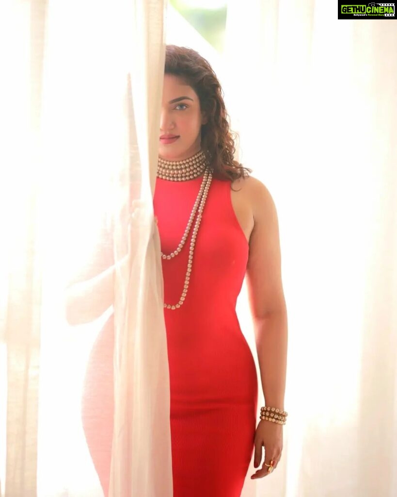 Actress Honey Rose HD Instagram Photos and Wallpapers April 2023 ...