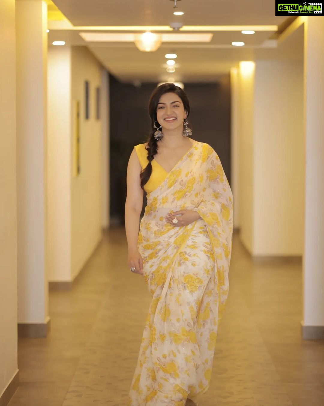 Actress Honey Rose HD Instagram Photos and Wallpapers December 2022 ...