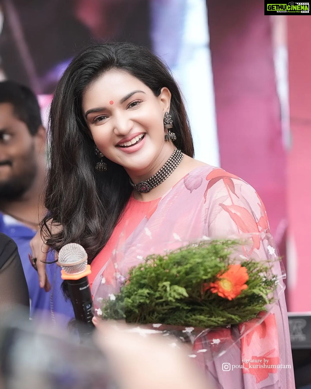 Honey Rose Instagram – Honey Rose♥️ ️ 📸@poul_kurishumutam | Gethu Cinema