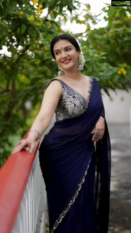 Honey Rose Instagram – Photography @bennet_m_varghese MUA # @manjucalluna @rahul_namo_ Costume ...