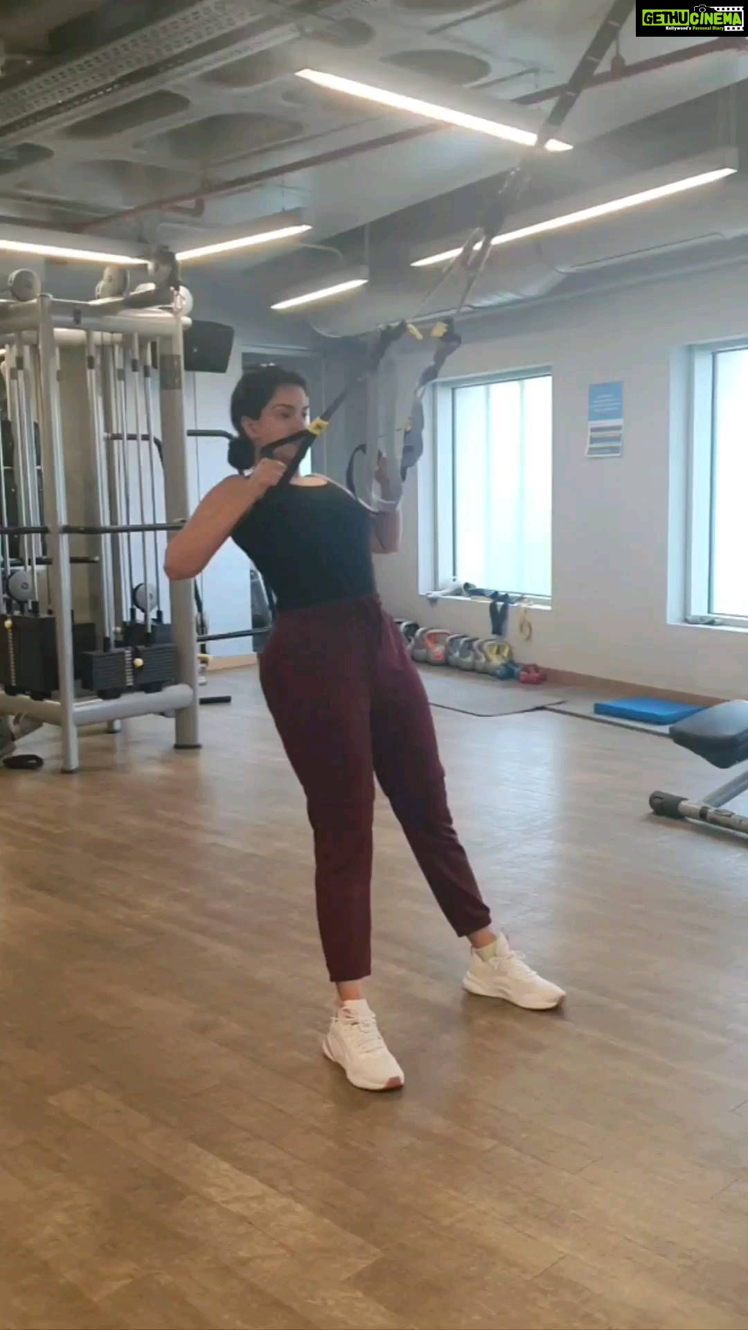 Honey Rose Instagram – Leveling up🔥 Personal trainer @pt.egemenkaragoz ...