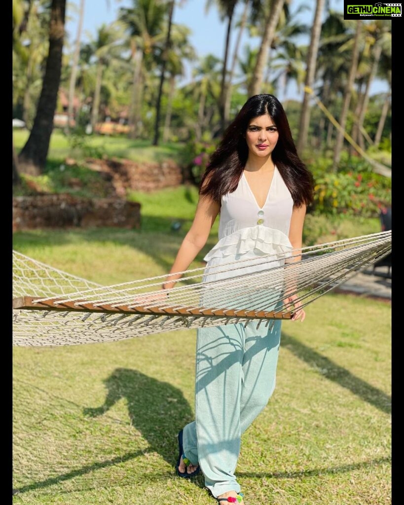 Actress Ihana Dhillon HD Instagram Photos and Wallpapers June 2021 ...