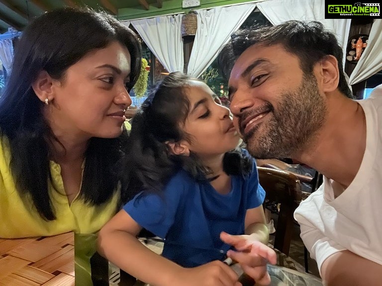 Actress Janvi Chheda HD Photos and Wallpapers April 2023 - Gethu Cinema