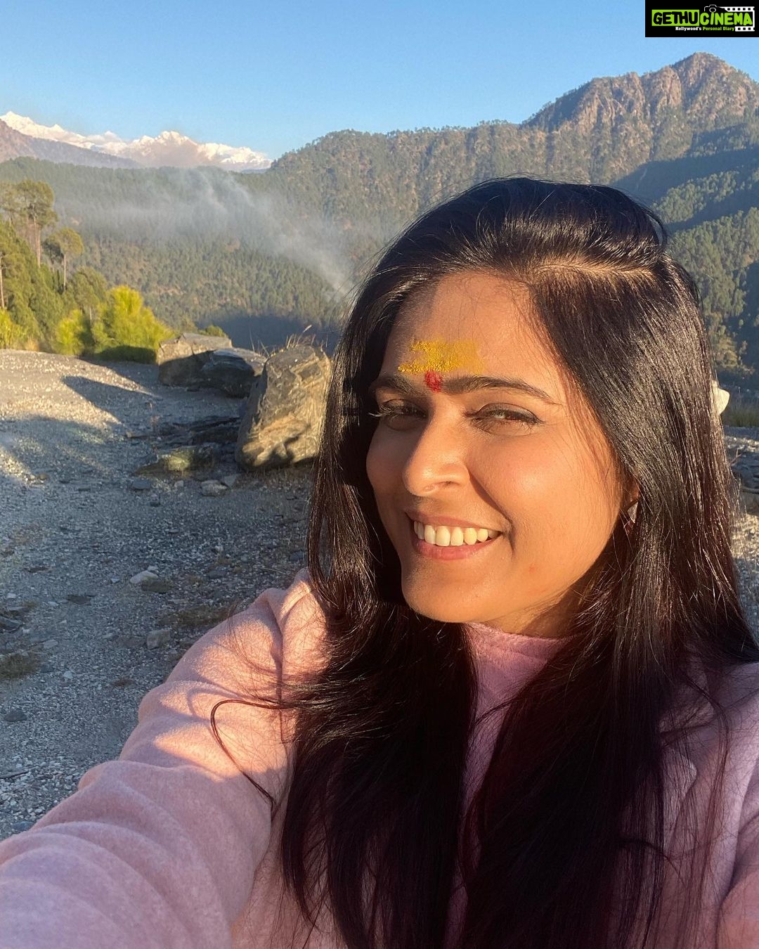 Madhurima Tuli Instagram – The snow capped mountain is called bandar ki ...