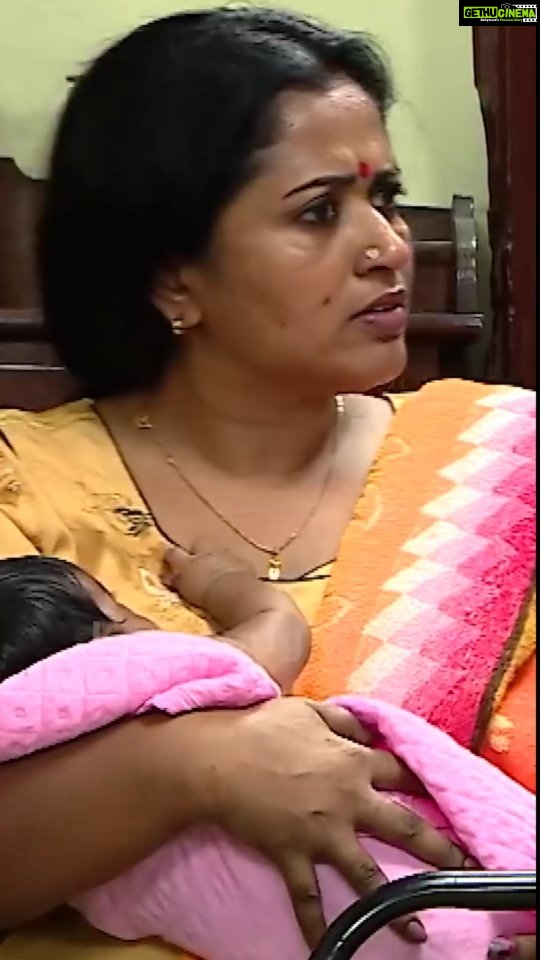 Manju Pathrose Instagram – 😁😁😁 #aliyans @aliyansofficial | Gethu Cinema