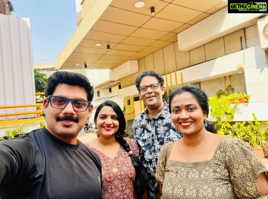 Actress Manju Pathrose HD Photos and Wallpapers January 2023 - Gethu Cinema