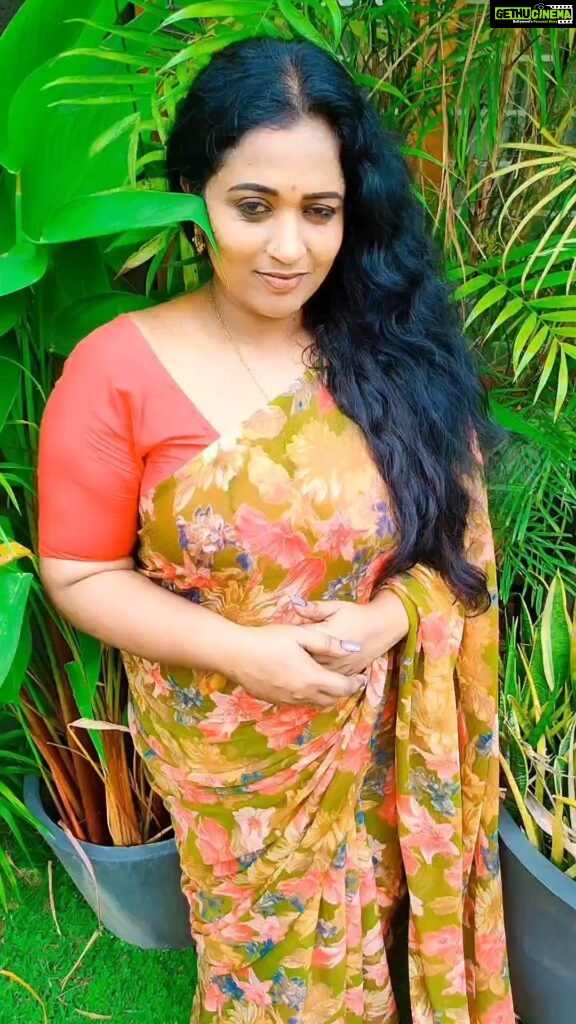 Actress Manju Pathrose HD Photos and Wallpapers January 2023 - Gethu Cinema