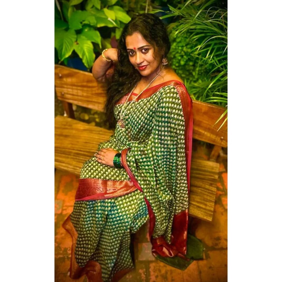 Actress Manju Pathrose HD Instagram Photos and Wallpapers January 2023 ...