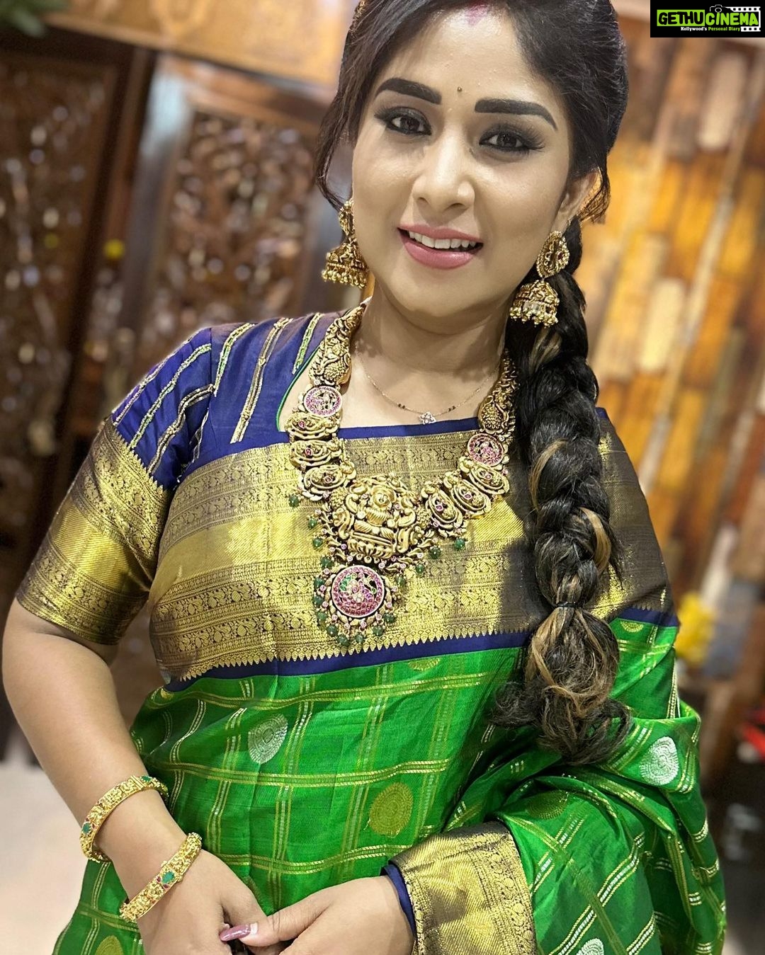 Manjula Paritala Instagram – #💕💕💕💕💕 #silverjewellery with gold plated ...
