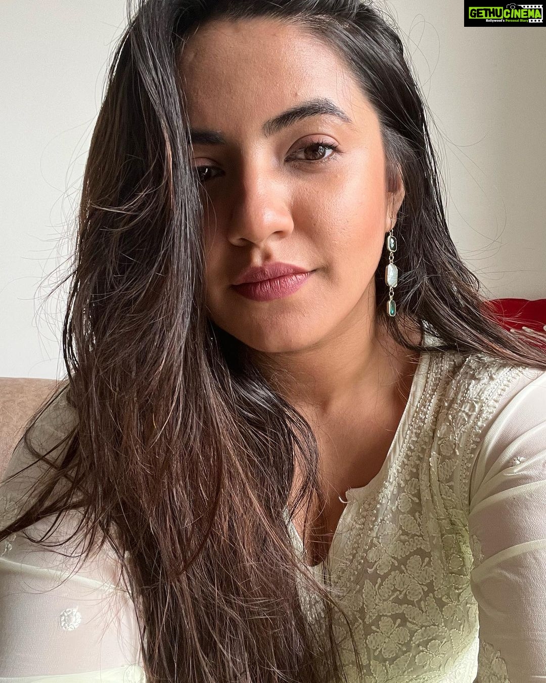 Meera Deosthale Instagram – 1…2…3 click! | Gethu Cinema