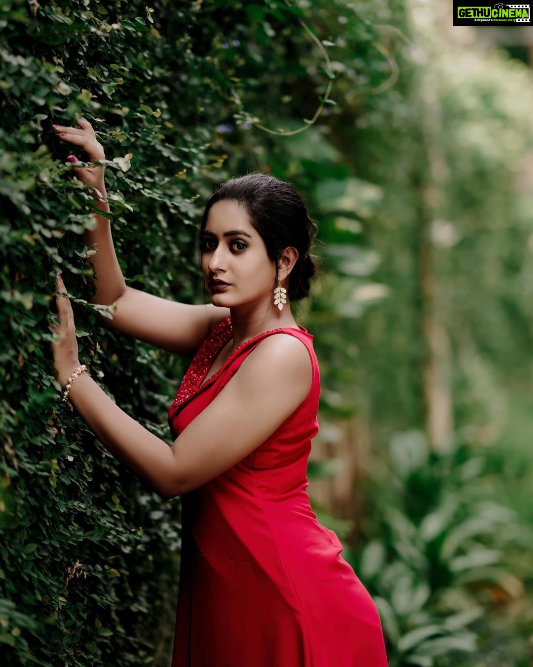 Megha Mathew Instagram – 📷 @sigin_joy Happy Christmas 🎄 #happychristmas #happytime #santaclaus # ...