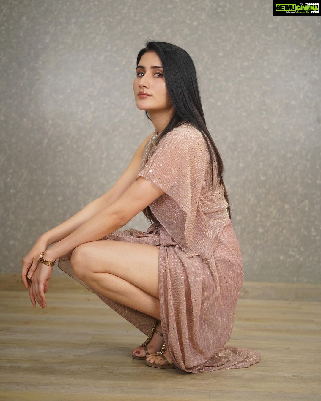 Actress Monica Sharma HD Photos and Wallpapers March 2022 - Gethu Cinema