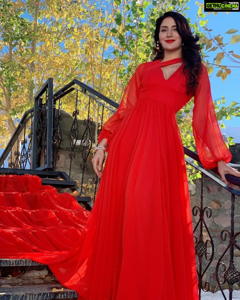Actress Monica Sharma HD Photos and Wallpapers January 2022 | Gethu Cinema